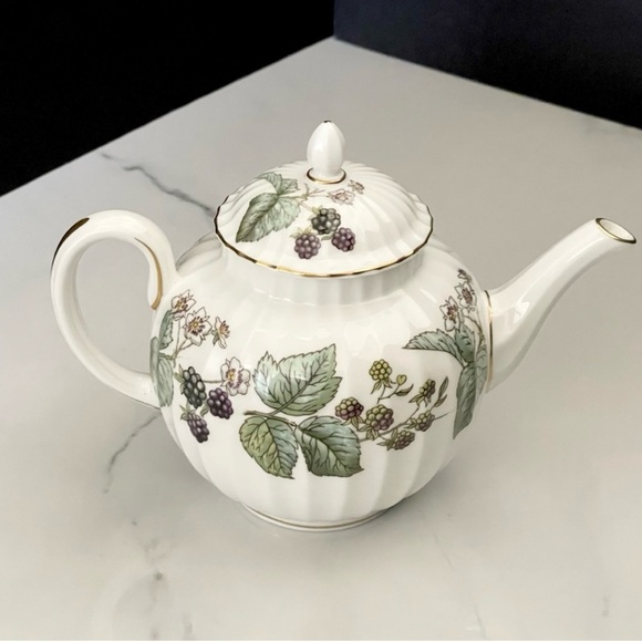 Royal Worcester | Dining | Lavinia Small Teapot By Royal Worcester ...